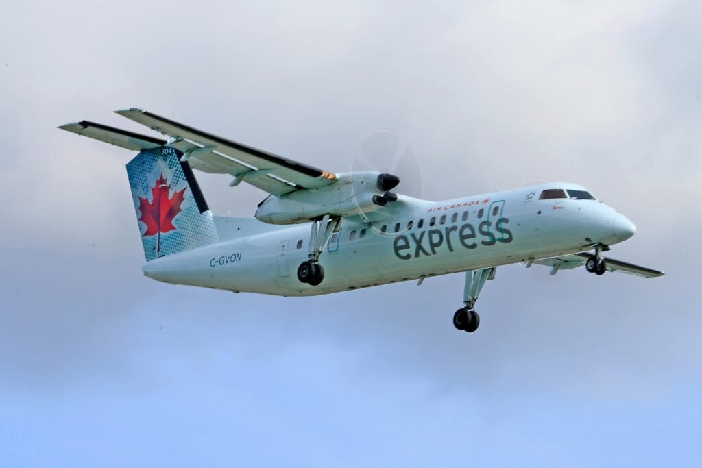 IRCC Issues More Express Entry ITAs: Seize the Chance in Latest CEC Draw