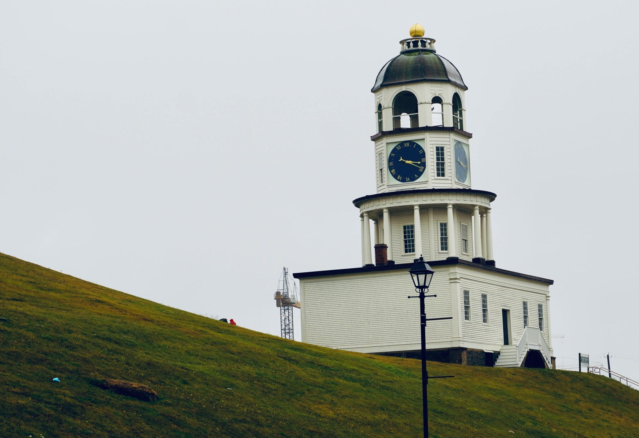 Canadian Slang Explained: An Essential Guide for Newcomers to Canada